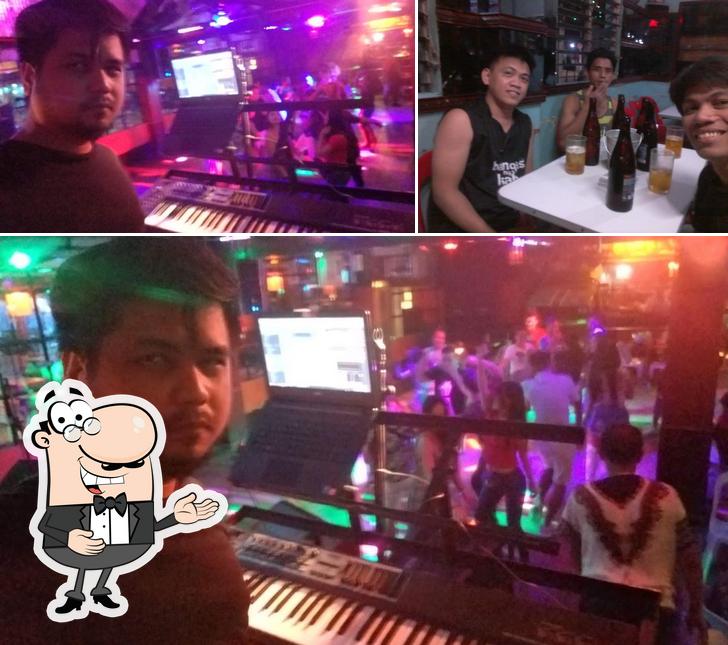 Dhom & Ced's Restaurant, Parañaque - Restaurant menu, prices and reviews