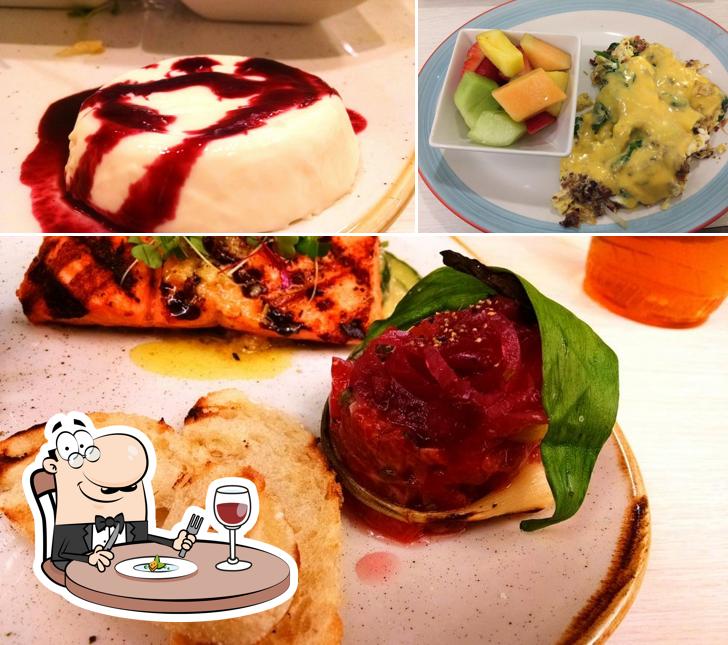 Microsoft Cafe 121, Redmond - Restaurant menu, prices and reviews