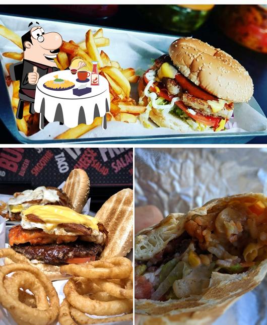 Grillies (Dundas & Jarvis), Toronto - Restaurant menu, prices and reviews