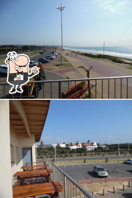 Sunkist Lifesaving Club, Durban - Restaurant reviews