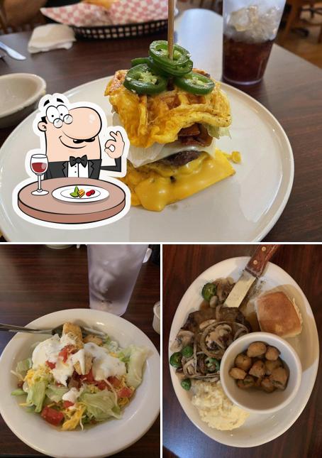 The Water Well Cafe, 141 S Courthouse Square in Goliad - Restaurant ...