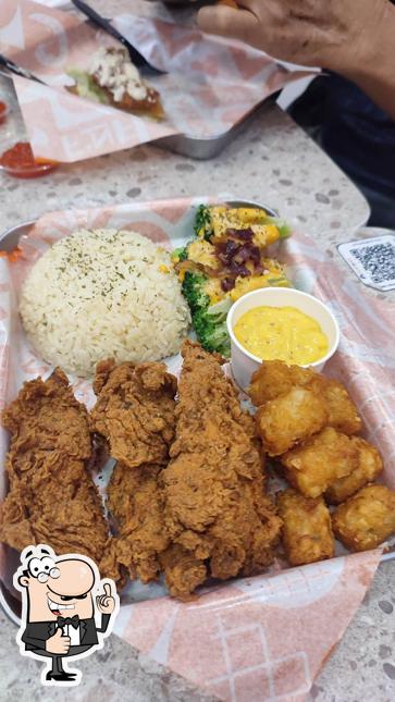 Flip ‘n Fry Emporium Pluit Mall restaurant, North Jakarta - Restaurant ...