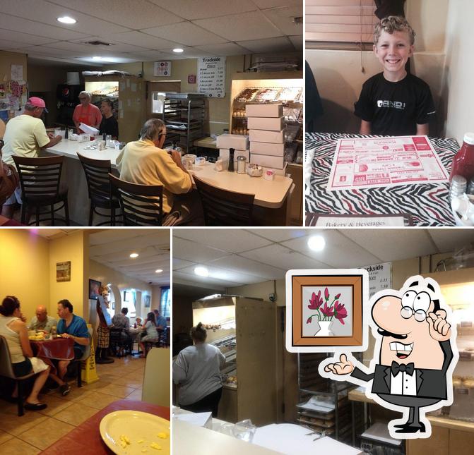 Trackside Donuts & Cafe in Bonita Springs - Restaurant menu and reviews