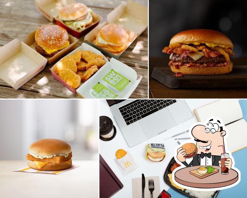 McDonald's, 2121 N Nimitz Hwy in Honolulu - Restaurant menu and reviews