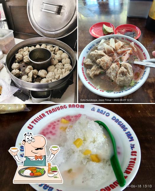Es Teller Tanjung Anom restaurant, Surabaya, Jl. Mayjen HR. Muhammad No ...