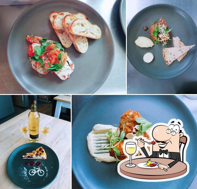 Bicycle Bar and Restauran t Tendring in Thorpe-le-Soken - Restaurant ...