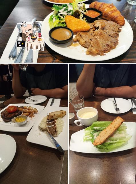 New York Cafe n Bar, Hong Kong - Restaurant reviews