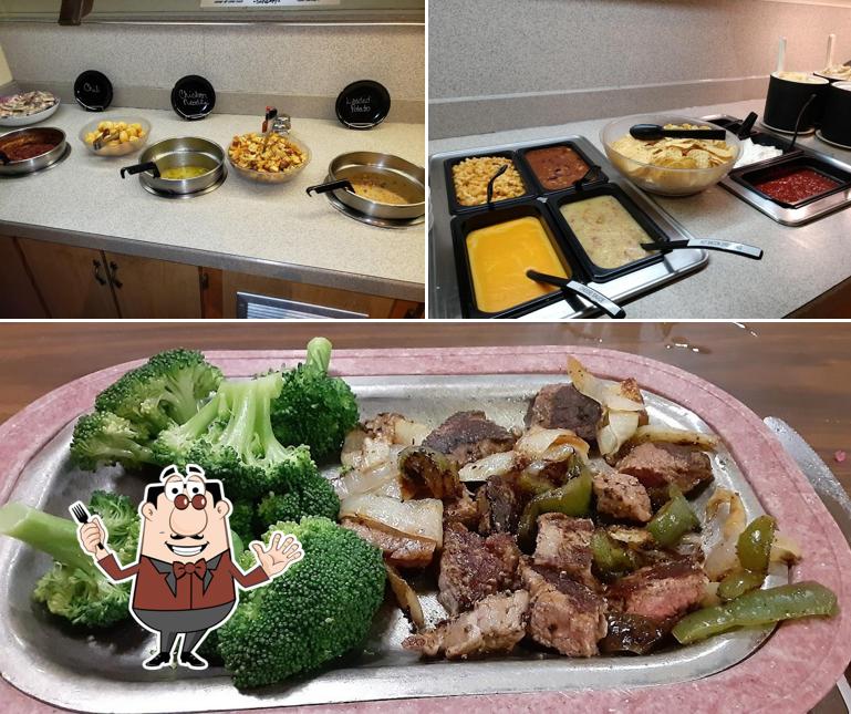Hoss's Steak & Sea House, Williamsport - Restaurant menu, prices and ...