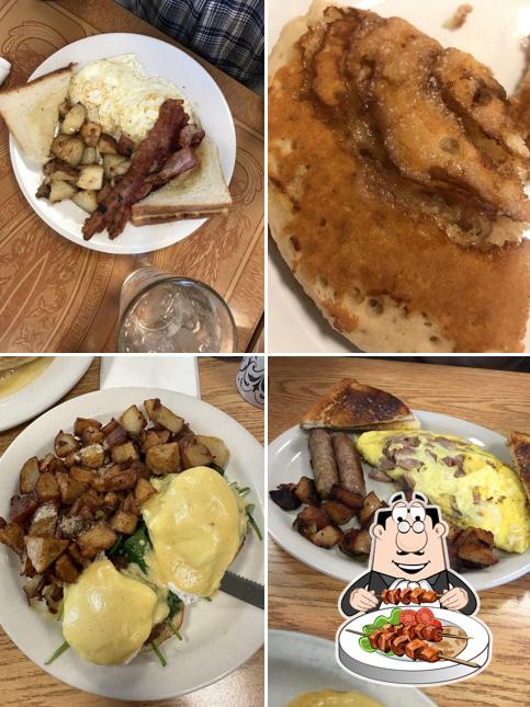 Country Cottage Diner, Center Moriches - Restaurant menu, prices and ...