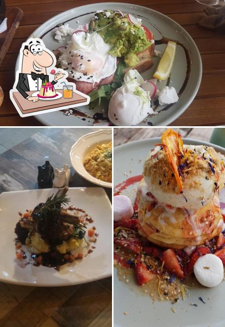 Treetop Cafe, 58 O'Dea Ave in Zetland - Restaurant menu and reviews