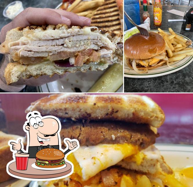 84th Classic Cafe, West Allis - Restaurant menu, prices and reviews