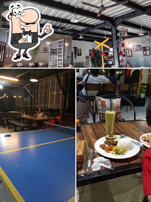 Stasiun Cafe, Tarakan, 8HCQ+CVX - Restaurant reviews