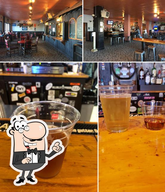 Hoot's Bar And Grill in Snowshoe - Restaurant menu and reviews