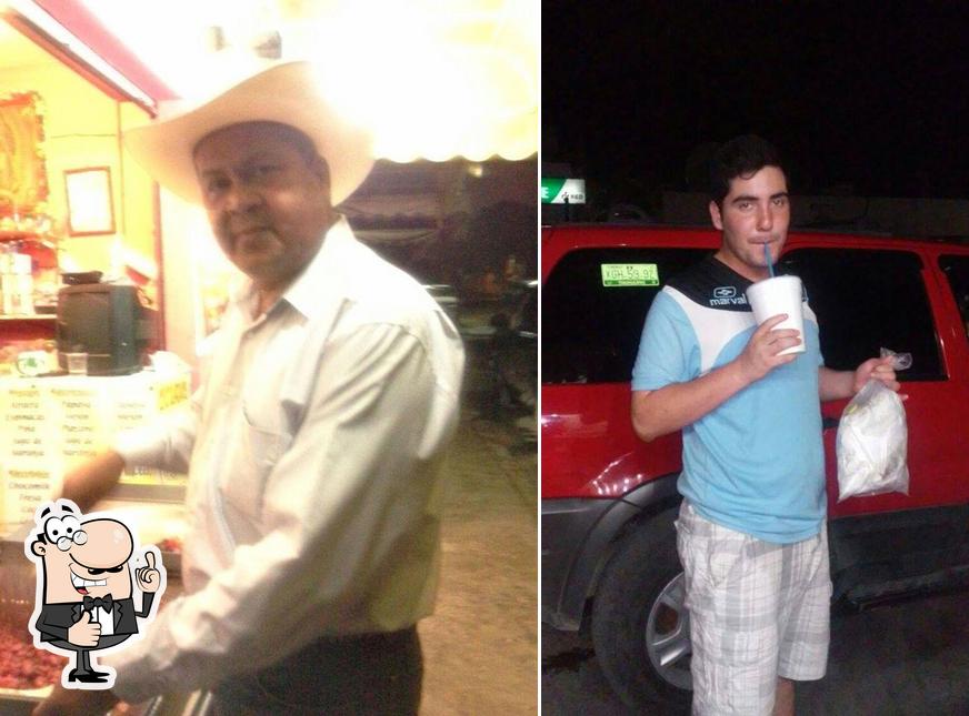 Restaurante Tacos y tortas del trompo karool, Tampico