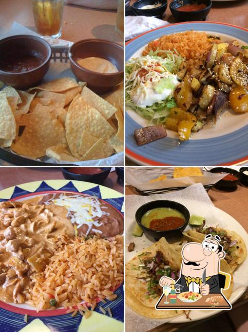 Rocas Mexican Grill, Nitro - Restaurant menu, prices and reviews