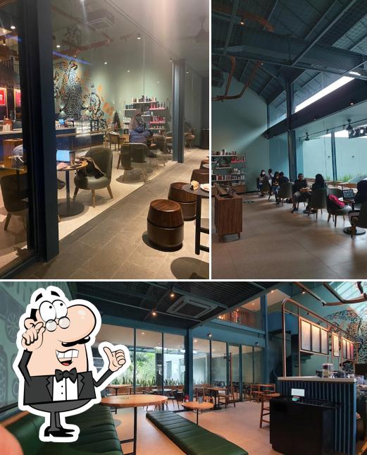 Starbucks Cipete, South Jakarta - Restaurant menu, prices and reviews