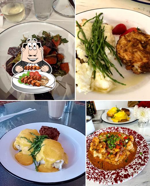 Top 5 restaurants with southern fried chicken in Naples, Florida ...