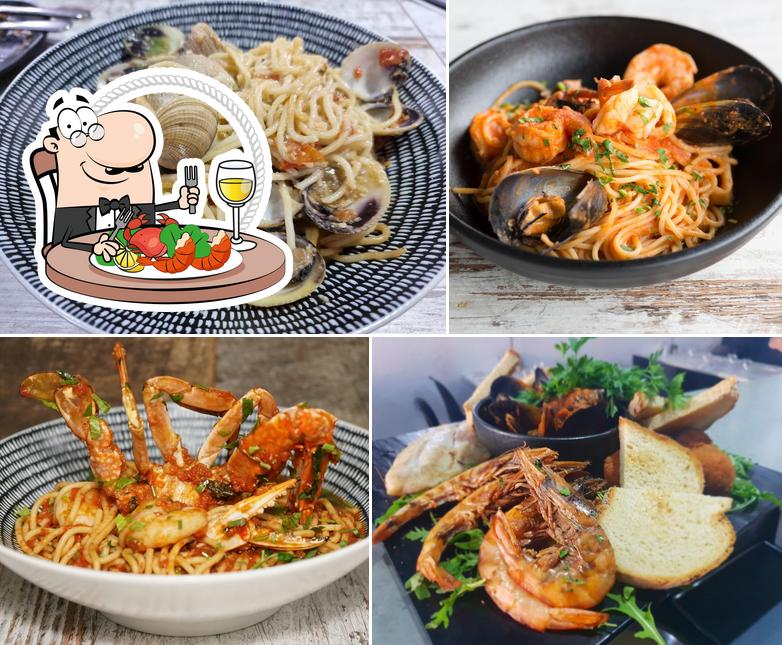 Top 5 restaurants with garlic prawns in Panania, december 2024 ...