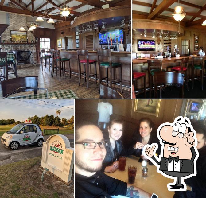 Red Bug Motor's Pizza, 100 Great Dunes Ln in Jekyll Island - Restaurant ...