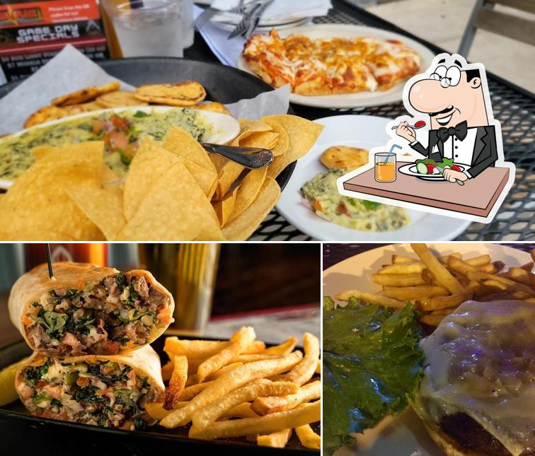 The Fireplace Inn, 1448 N Wells St in Chicago - Restaurant menu and reviews