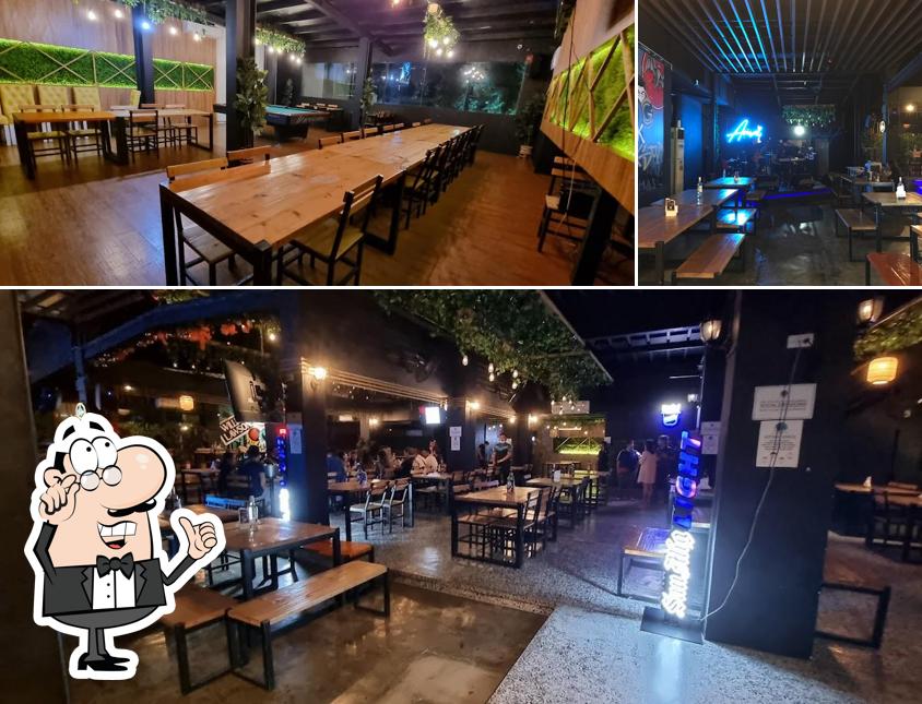 AMRAK MUSIC HALL restaurant, Quezon City - Restaurant reviews