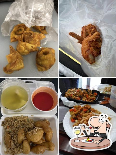 China Wok, 10739 NW 58th St in Doral - Restaurant menu and reviews