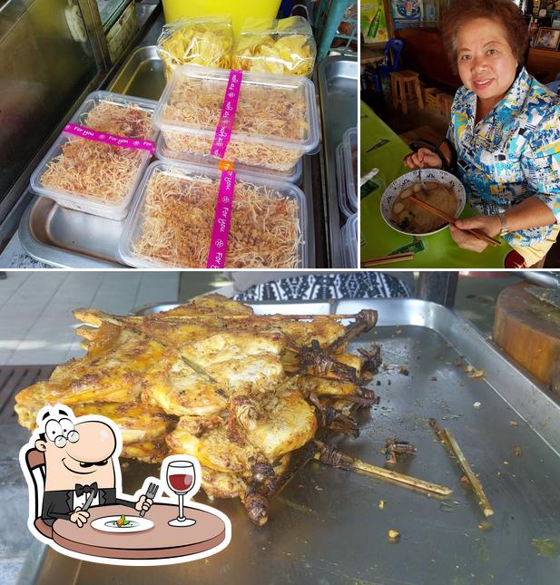 Teerachai khai yang, Bangkok - Restaurant menu, prices and reviews