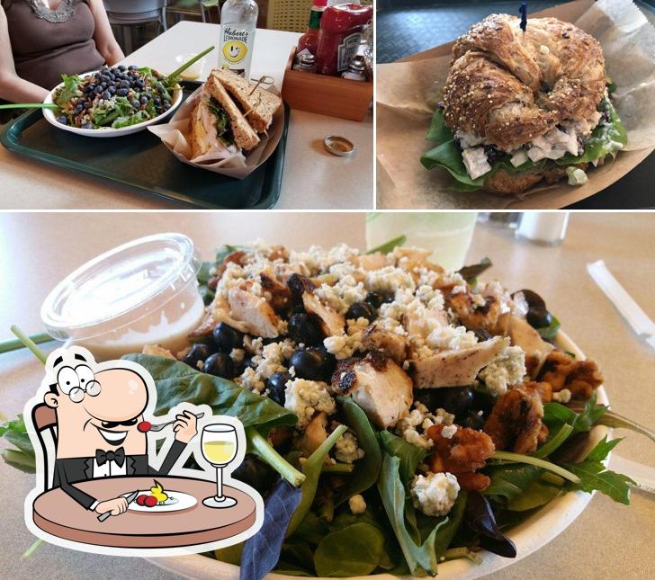 Farm Barn Cafe in Manville - Restaurant menu and reviews