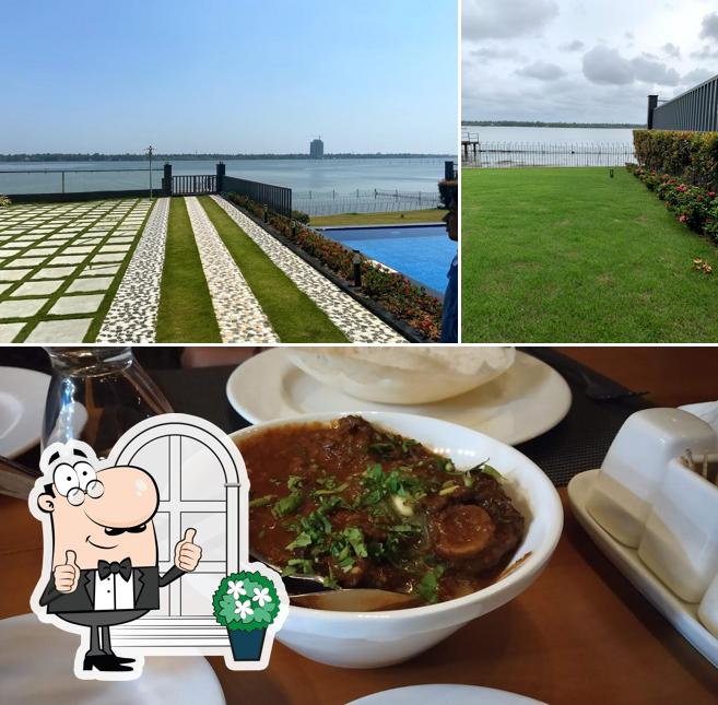 B at Bay Multi - Cuisine Restaurant by Chef Ramu Butler, Kochi, Kent ...