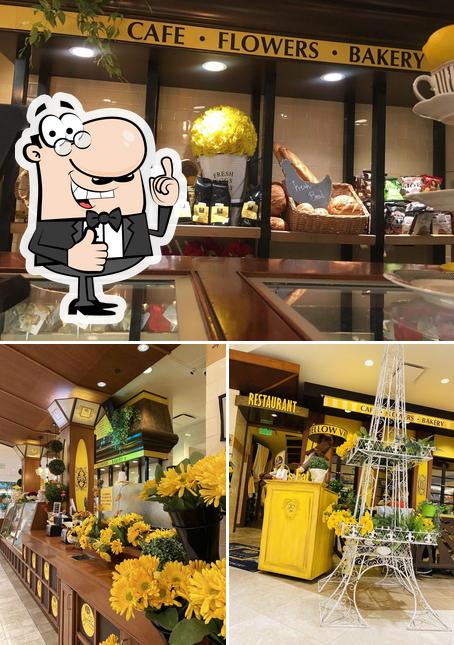 Yellow Vase in Costa Mesa - Restaurant menu and reviews
