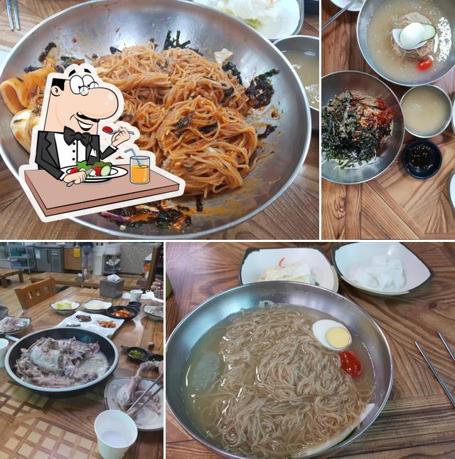 숯골진냉면 restaurant, Cheongwon-gun - Restaurant reviews