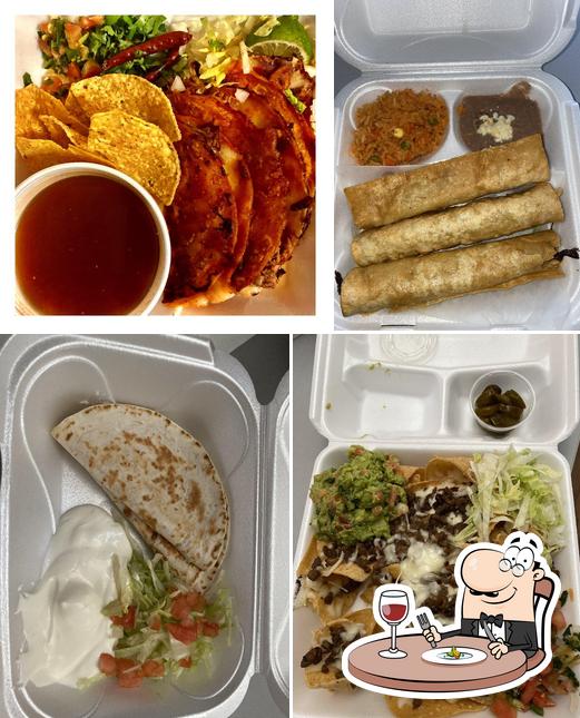 Macho's Grill, Forest Park - Restaurant menu, prices and reviews