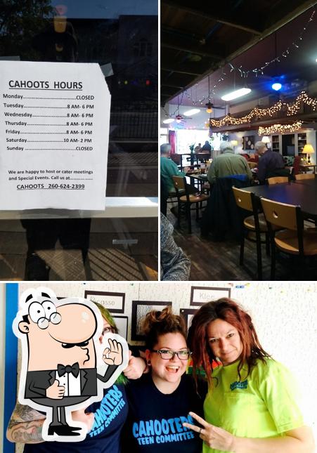 Cahoots Coffee Cafe in Angola - Restaurant menu and reviews