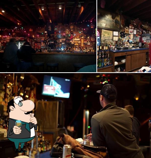 Ernie's Old Time Saloon, Sitka - Restaurant menu, prices and reviews