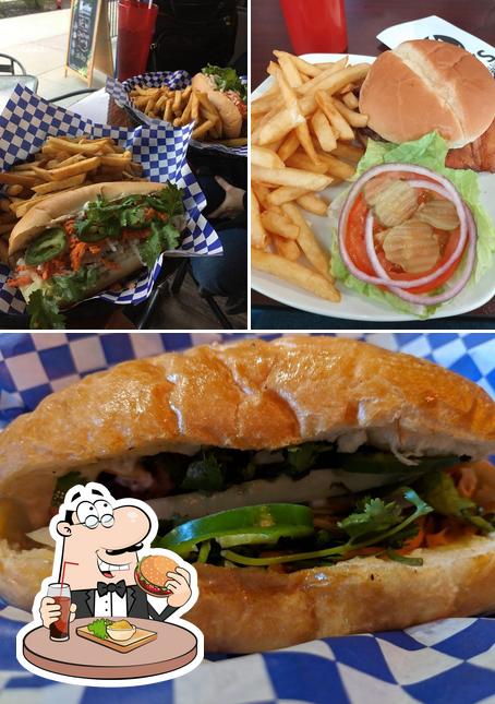 4 GUYS BISTRO, 732 S Kansas Ave in Topeka - Restaurant menu and reviews