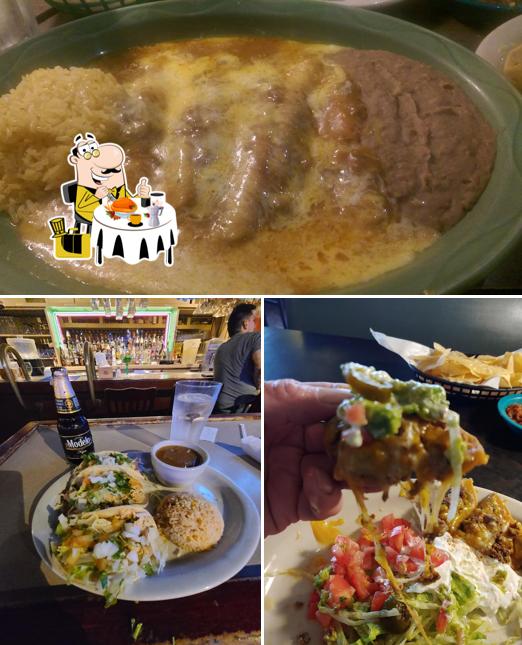 Don Carlos, 8385 Broadway St in Houston - Restaurant menu and reviews