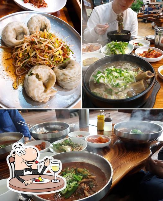 소나무향기, Yeongi-gun - Menú del restaurante, precios y reseñas