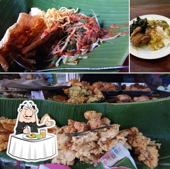 Ayam Goreng Sompok restaurant, Semarang, Jl. Kruing Tim. Dalam III