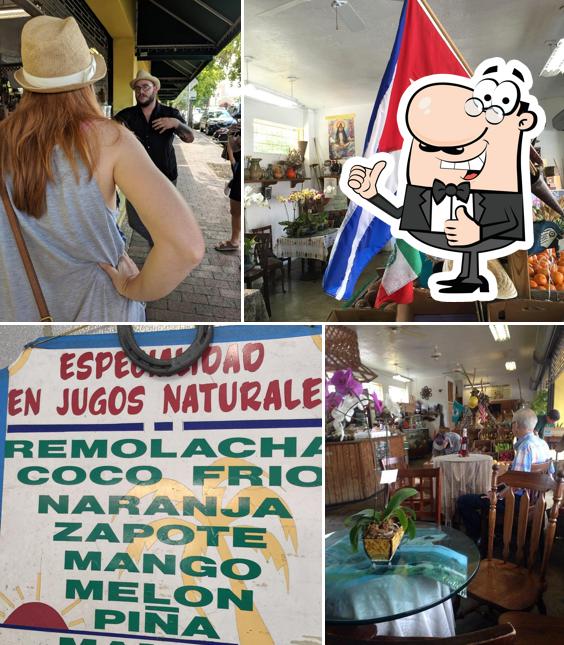 Los Pinarenos in Miami - Restaurant reviews