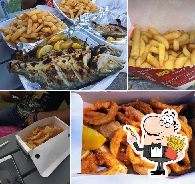 Charis Seafood, Gold Coast - Restaurant menu, prices and reviews