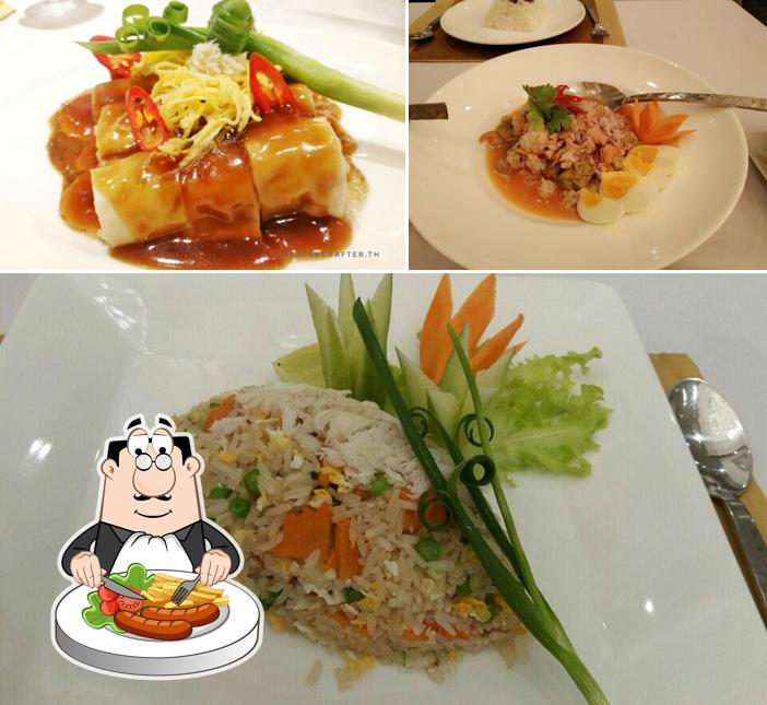 Le Siam, Bangkok, Hua Mak - Restaurant menu, prices and reviews