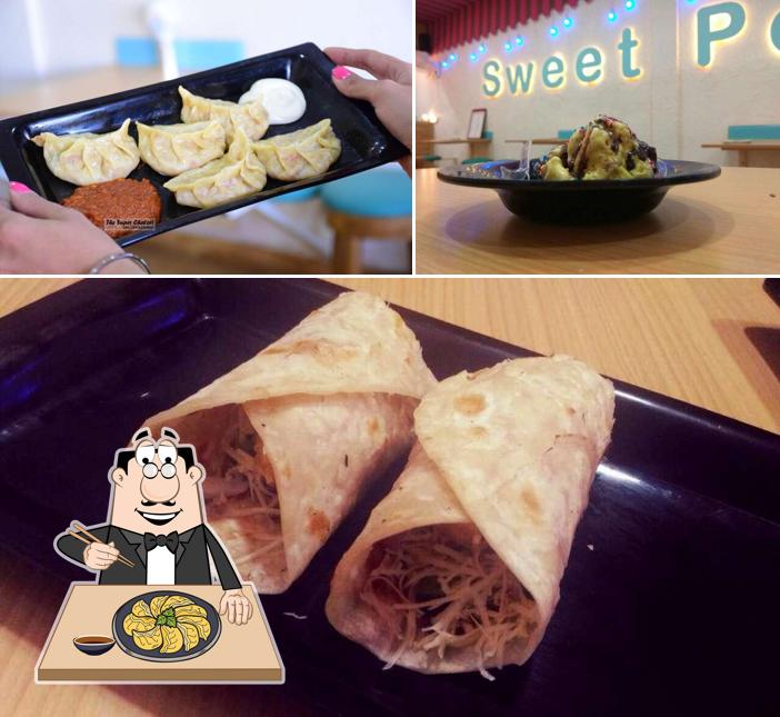 Happy Corner Cafe, Bhopal, 5FHG+4MG - Restaurant reviews
