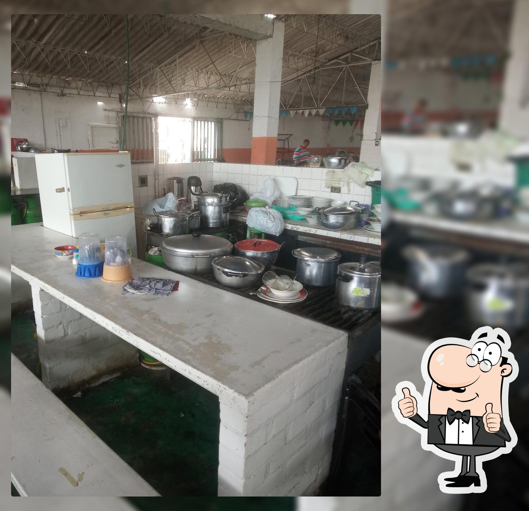 Las Delicias de Maria Amparo restaurant, Pradera