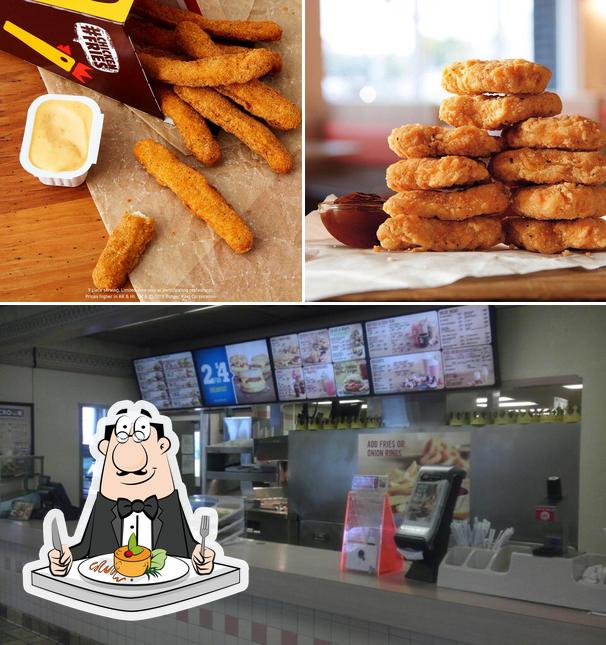 Burger King, 9463 Belding Rd in Belding - Restaurant menu and reviews