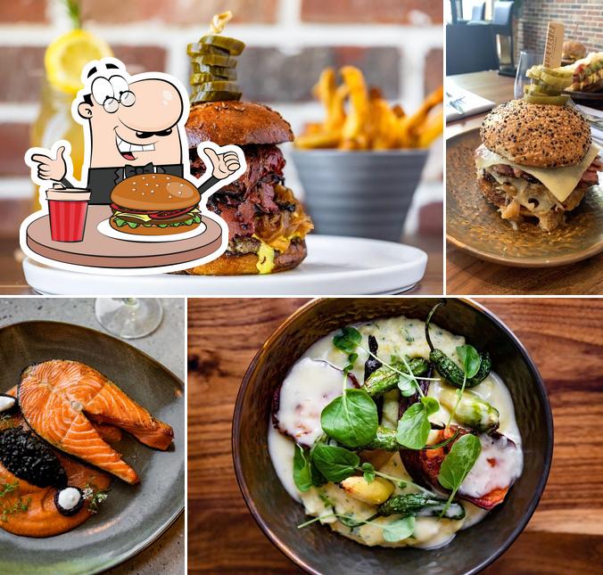 Back Table Kitchen & Bar, The Woodlands - Restaurant menu, prices and ...