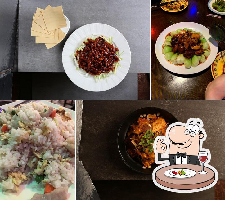 Zouji Dumpling House in Glen Cove - Restaurant menu and reviews