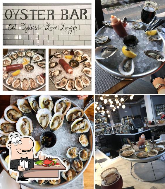 Salt & Barrel in Bay Shore - Restaurant menu and reviews