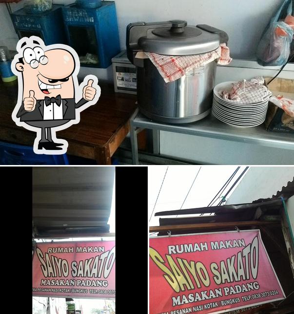 Rumah Makan Saiyo Sakato restaurant, Tropodo - Restaurant reviews