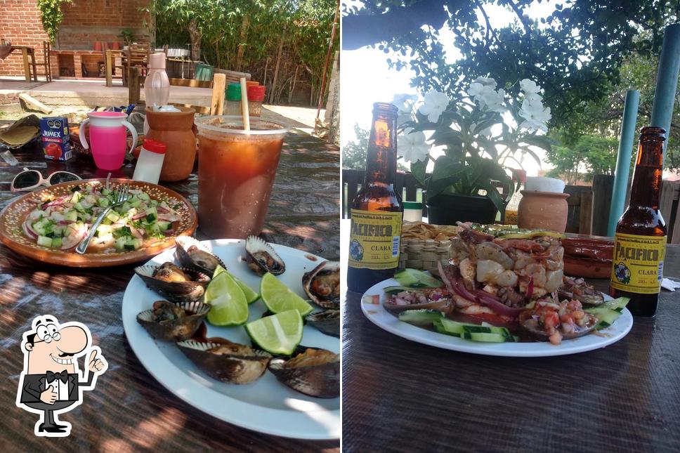 El Botanero restaurant, Etzatlán, Km. 42 Carr. El Ref S2 Palapa ...