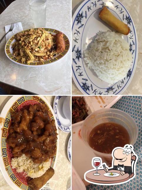 Three Happiness Express in Omaha - Restaurant menu and reviews